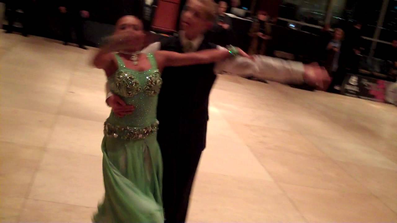 ‪Youth Smooth - Viennese Waltz - MAC 2013 (‬Robert McShinsky & Grace ...