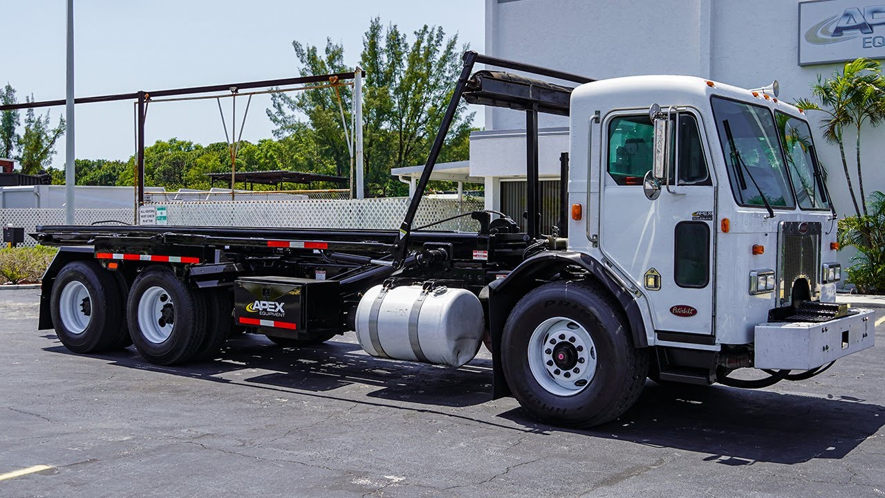 2005 Peterbilt 320 Roll Off Truck - YouTube