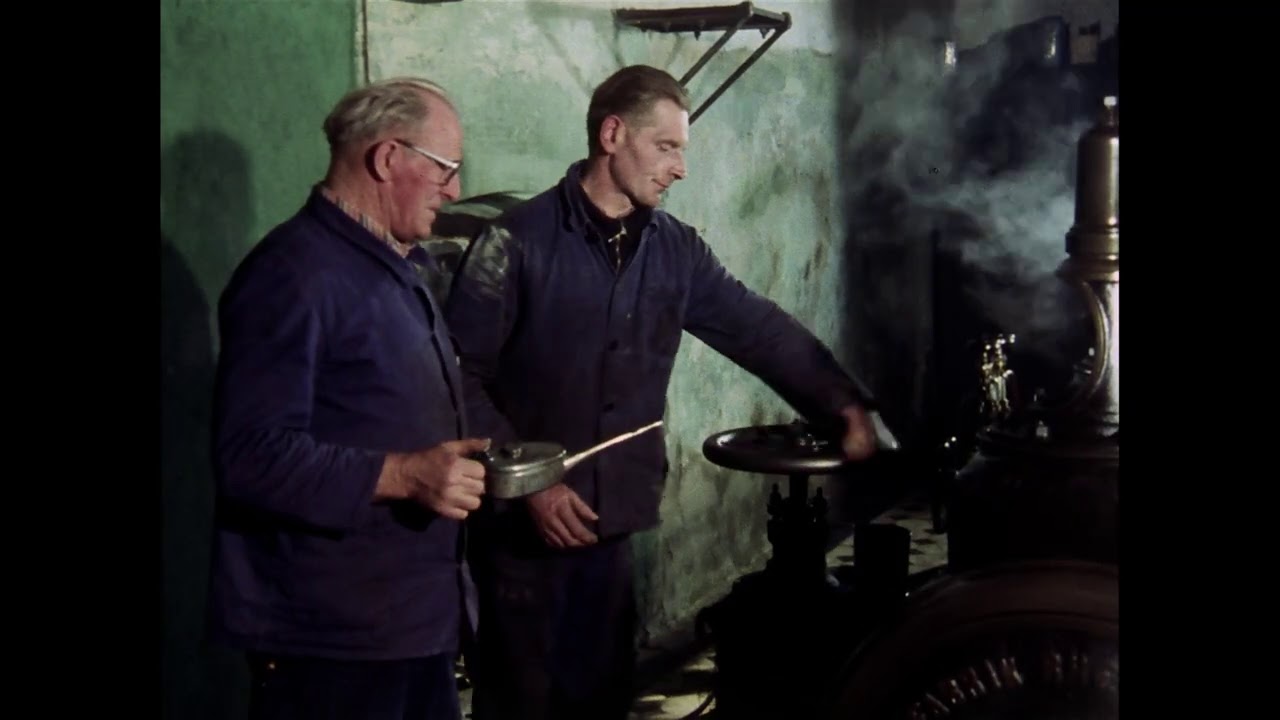 Segeltuchfabrik Blancke. Jute- und Leinenweberei mit Dampfantrieb - YouTube