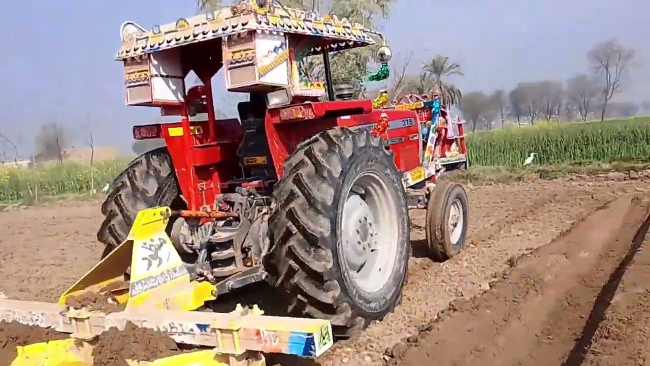 375 TRACTOR PERFORMANCE PLUNDER MACHINE - YouTube