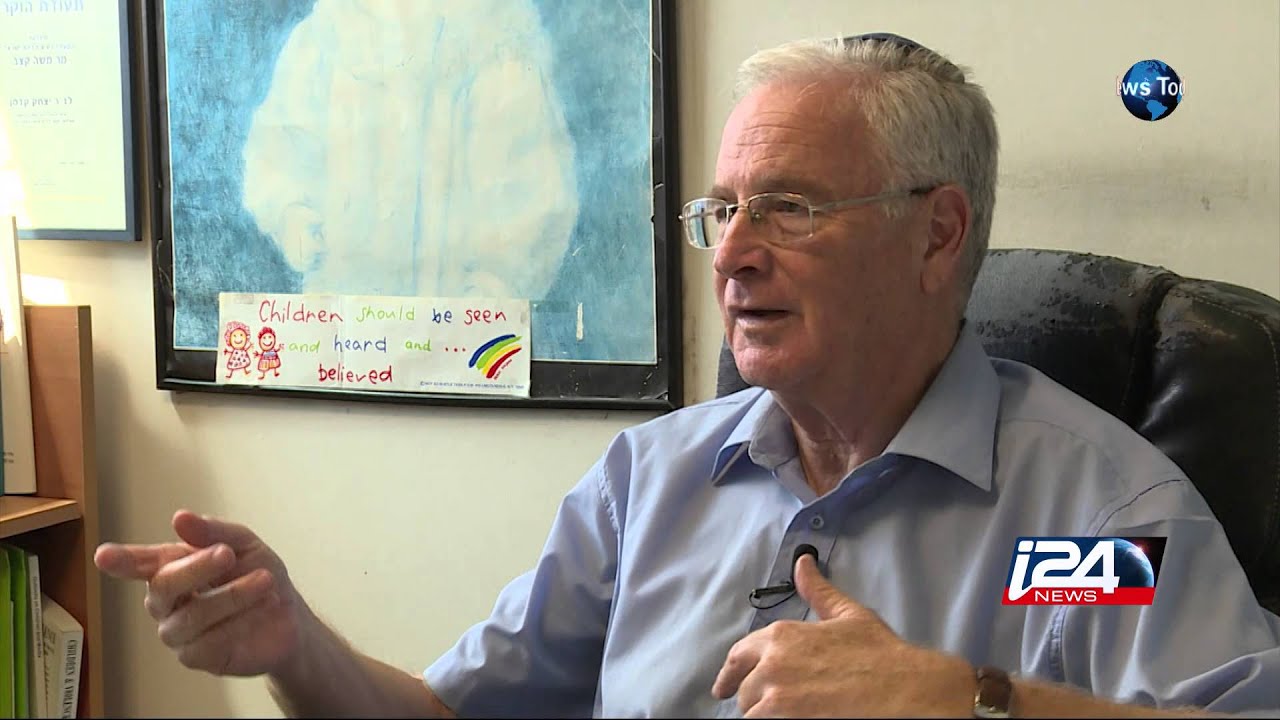 i24news Shachar Peled - Vehicular Heatstroke - YouTube