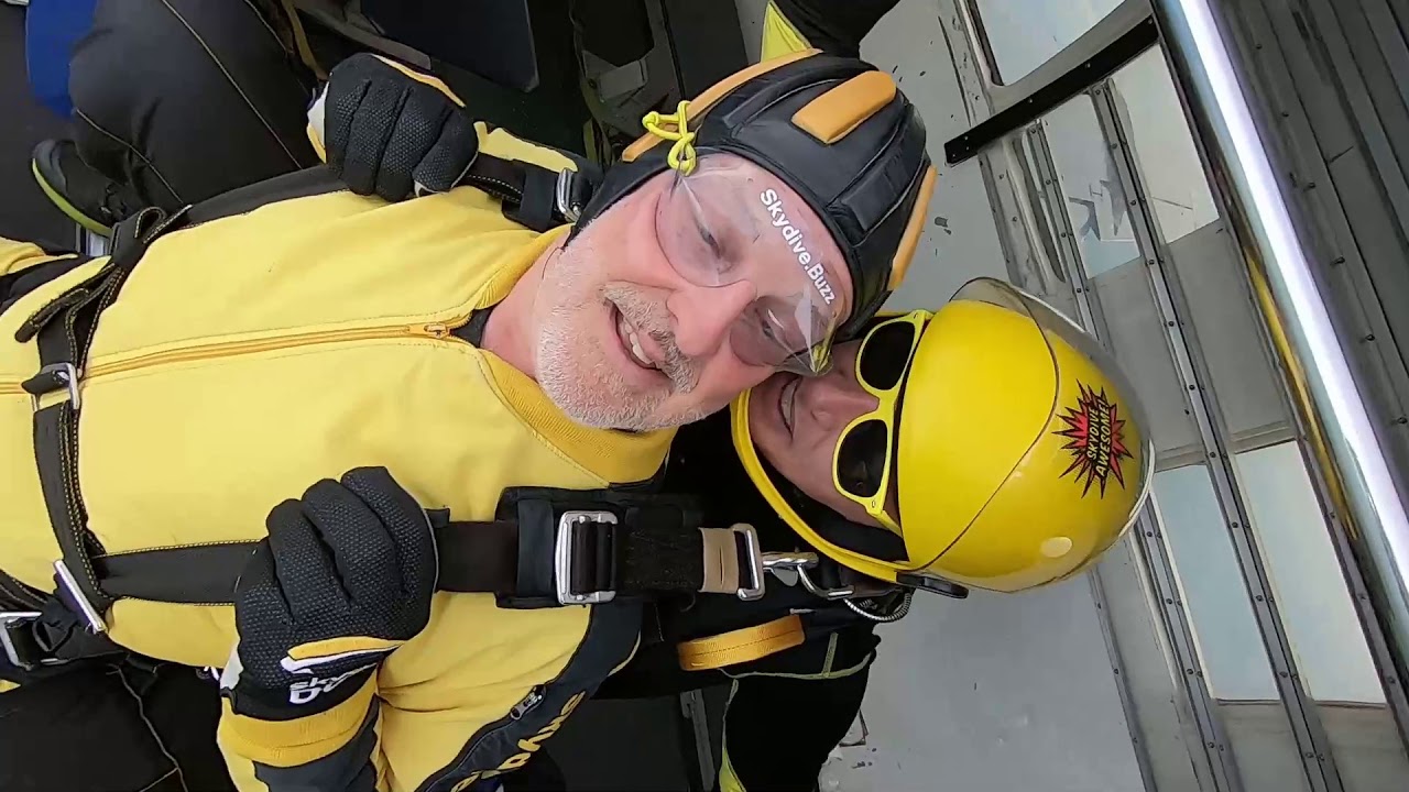 Rob G, Tandem Skydive, Dunkeswell, Skydive.buzz 22-6-19 - YouTube
