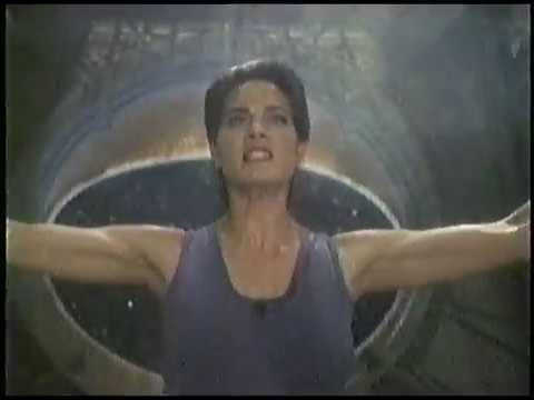 Terry Farrell Lifting - YouTube