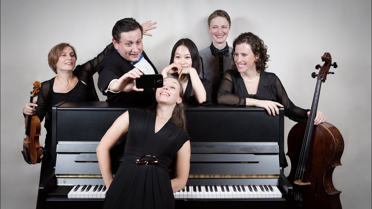 Haydn & Mozart / Solina Cello-Ensemble - YouTube