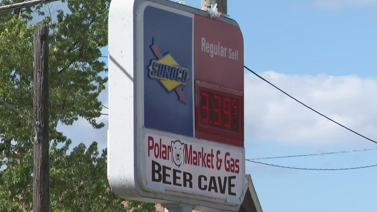 Gas prices drop 16 cents in Akron, 10 cents in Cleveland - YouTube
