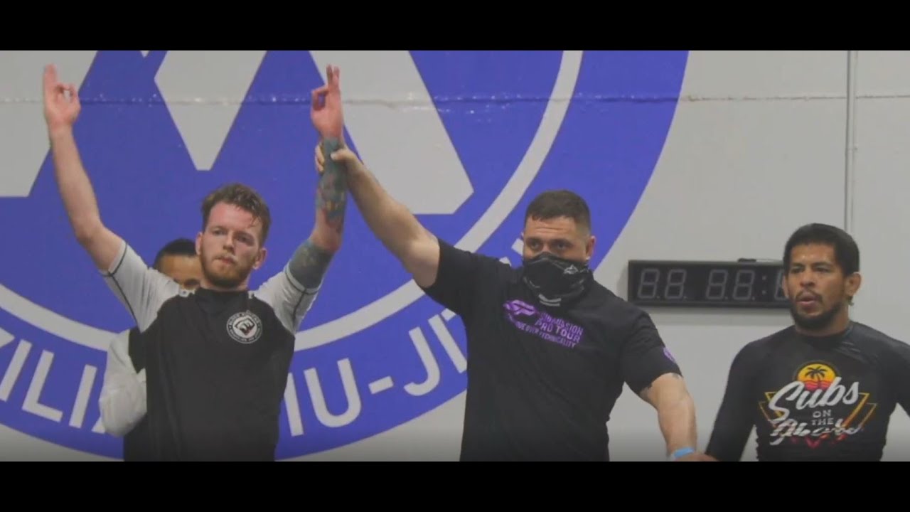 Ryan Jennerjohn vs Albert Tapia Submission Pro Tour 10 - YouTube