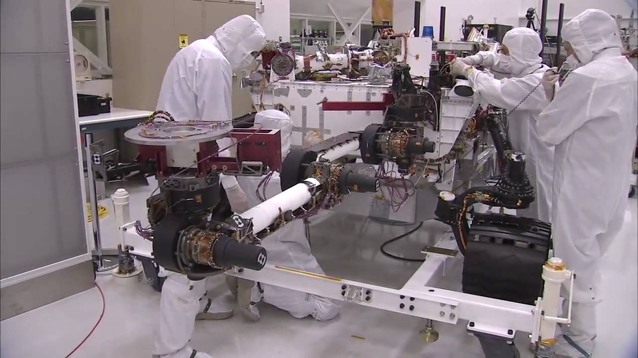 Building Curiosity: Robotic Arm Attached [720p] - YouTube