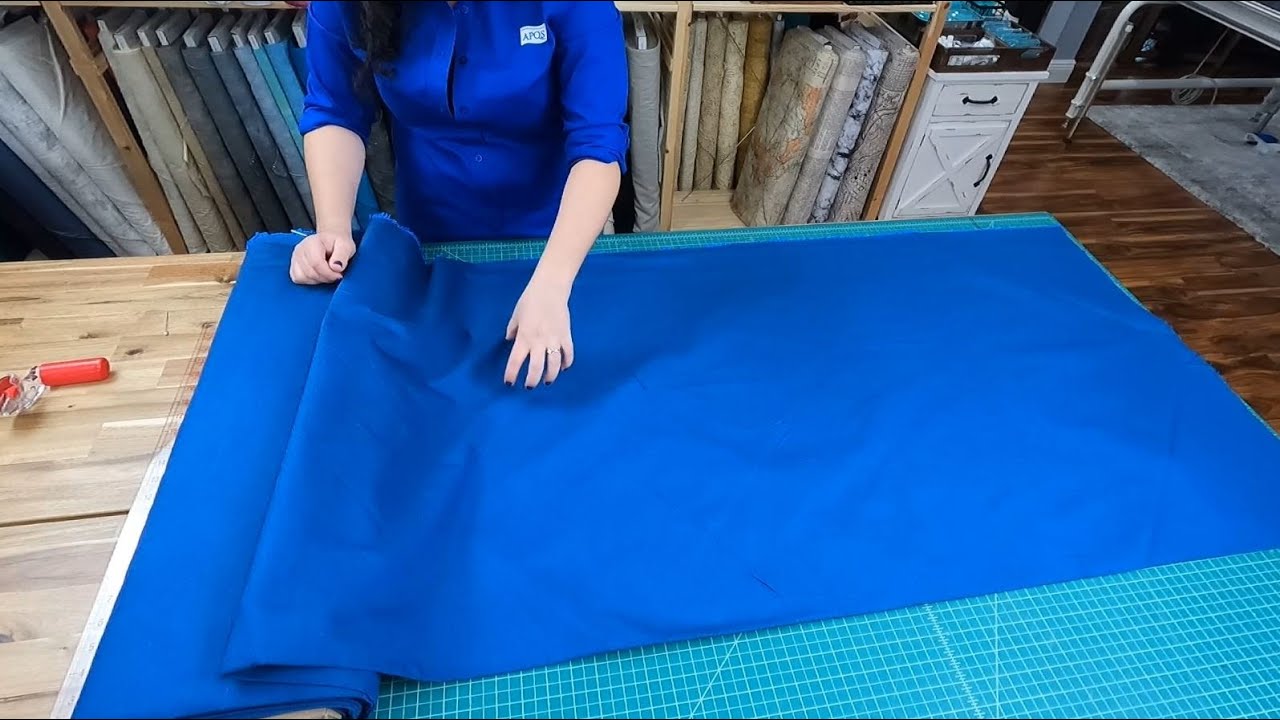 Video tutorial: How to straighten quilt backing - YouTube