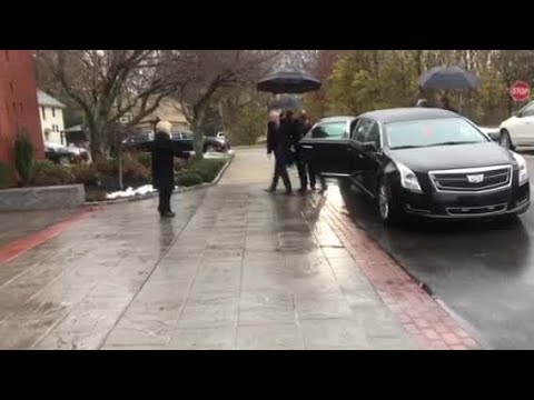 Gov. Carcieri Arrives for Wife's Funeral