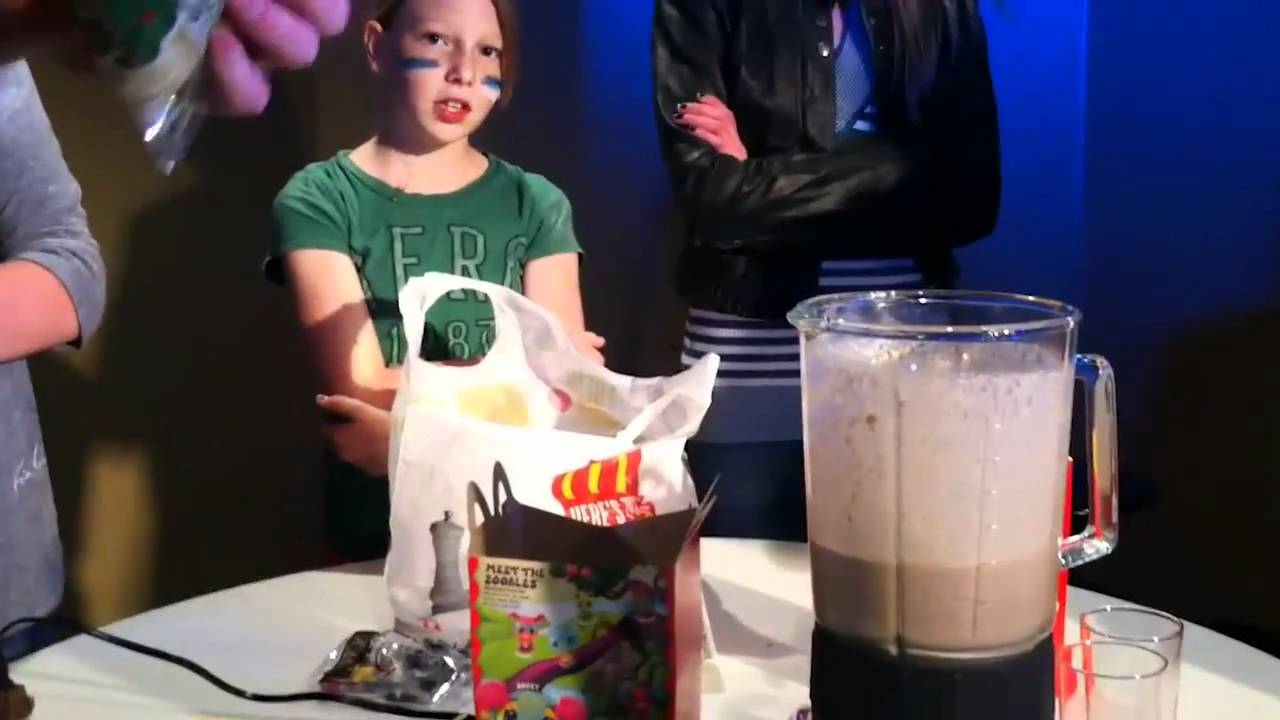 Happy Shake - YouTube