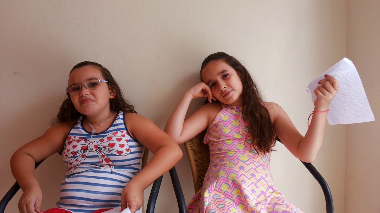 Quem é Mais Provávelentre Primas Youtube