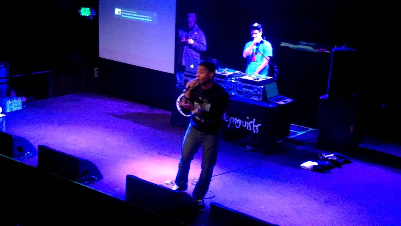 Nujabes (Feat. Substantial) - Hikari (LIVE) - YouTube