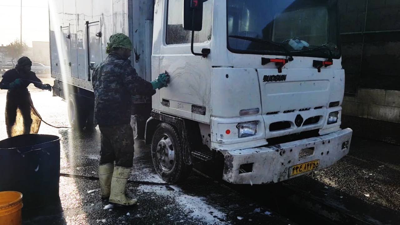 Truck cleaning: the most IMPRESSIVE group cleaning process filthiest ...