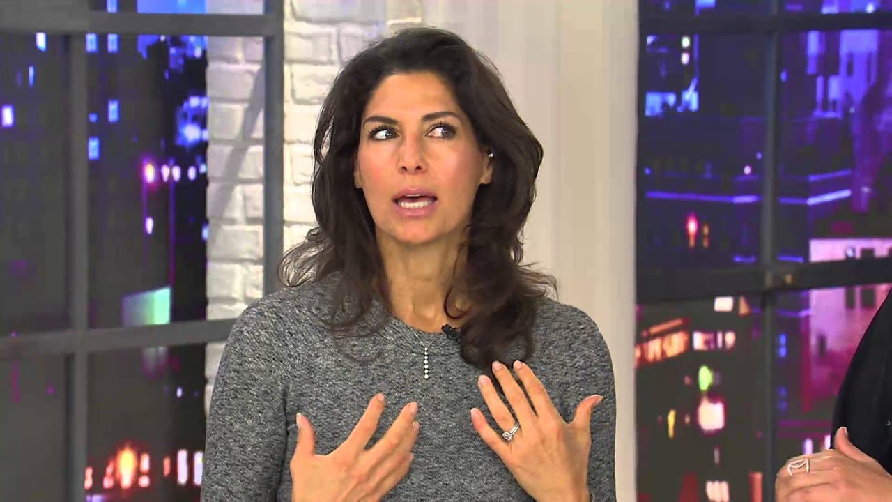 Perricone MD Super-Size Cold Plasma Duo with Rachel Boesing - YouTube