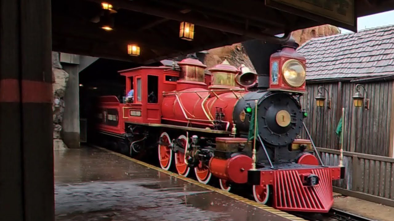 Every Disney World Steam Train Running August 2024!! - YouTube