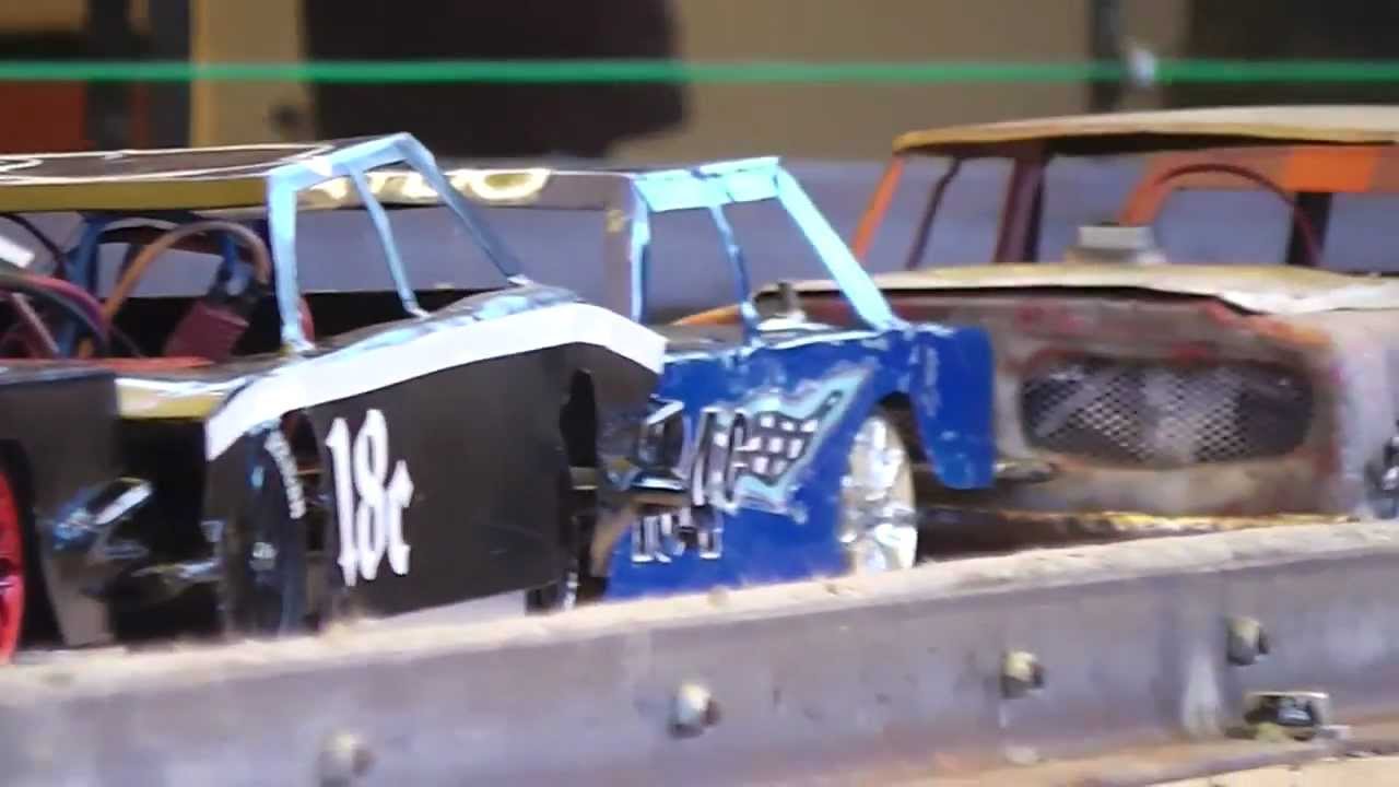 RC car racing at Woodford Glen (Stockcars, Streetstocks, Modifieds ...