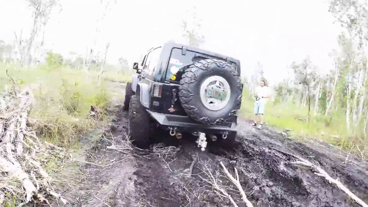 Jeep Wrangler JK off road mudding trails in Miami - YouTube