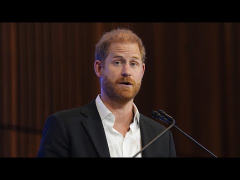 Prince Harry accused of using Australia trip to ‘force’ Royal Family response