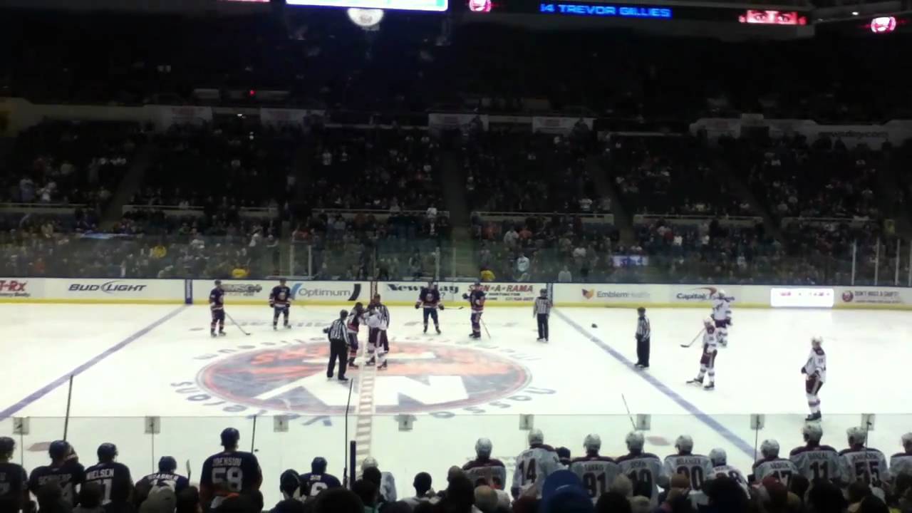 Trevor Gillies vs Paul Bissonnette Fight - YouTube