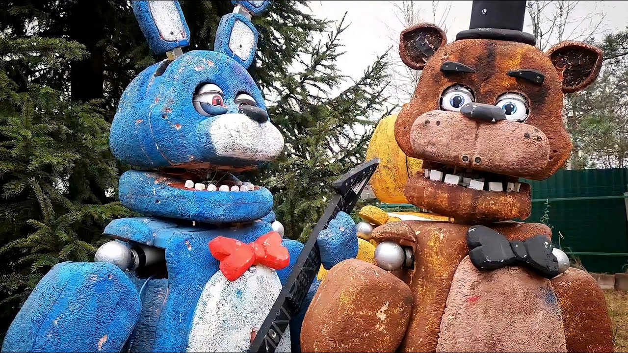 Real Fazbear Band goes outside! - YouTube