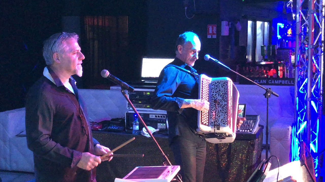 SHARM Musette au DANCING DE CHAVANNES (Drôme) - YouTube