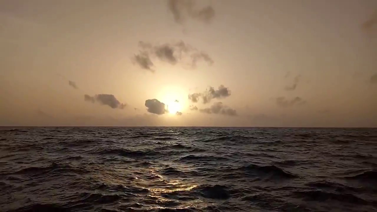 Sunset at Sea | Beautiful Golden Brown hue captured | Arabian Sea - YouTube