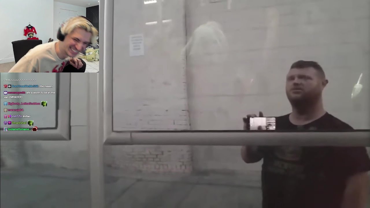 xQc Dies Laughing at Burger Andy Gets Left Behind - YouTube