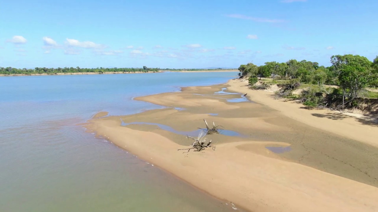 Ayr, Kierle's Landing and Mount Inkerman (Queensland, Australia) - YouTube