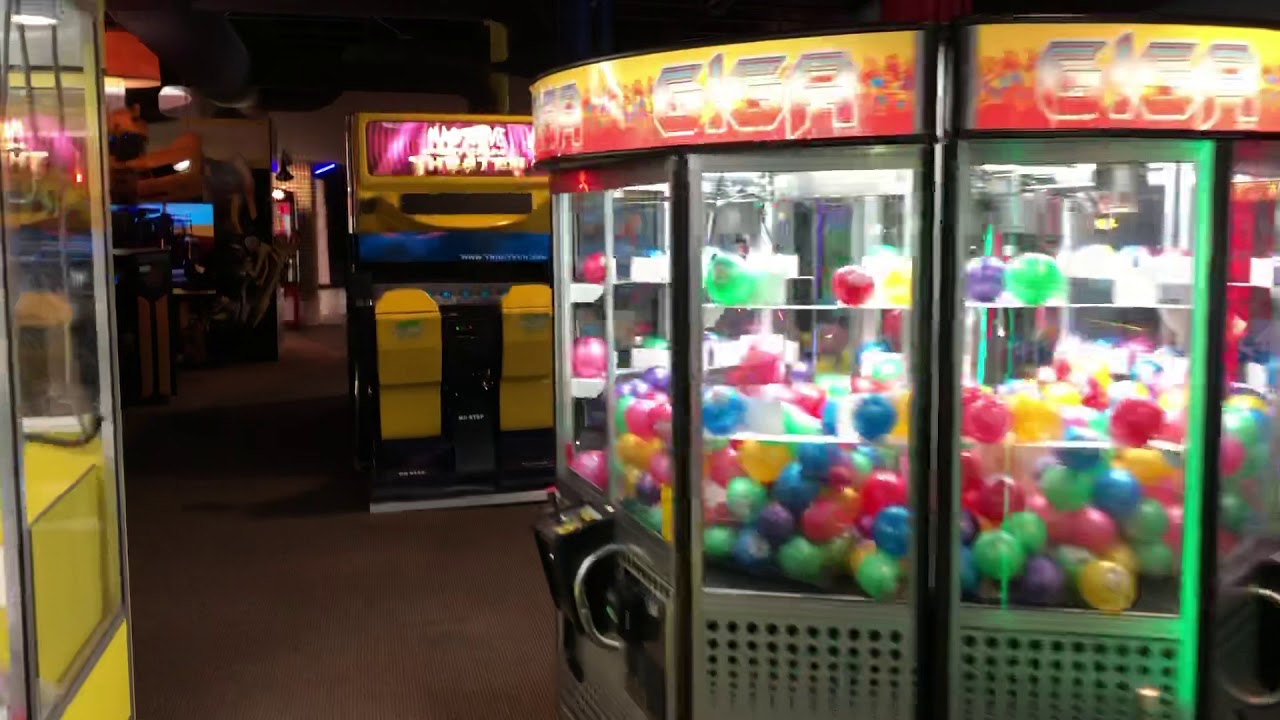 Exploring Tilt Arcade and its Dead Mall - YouTube