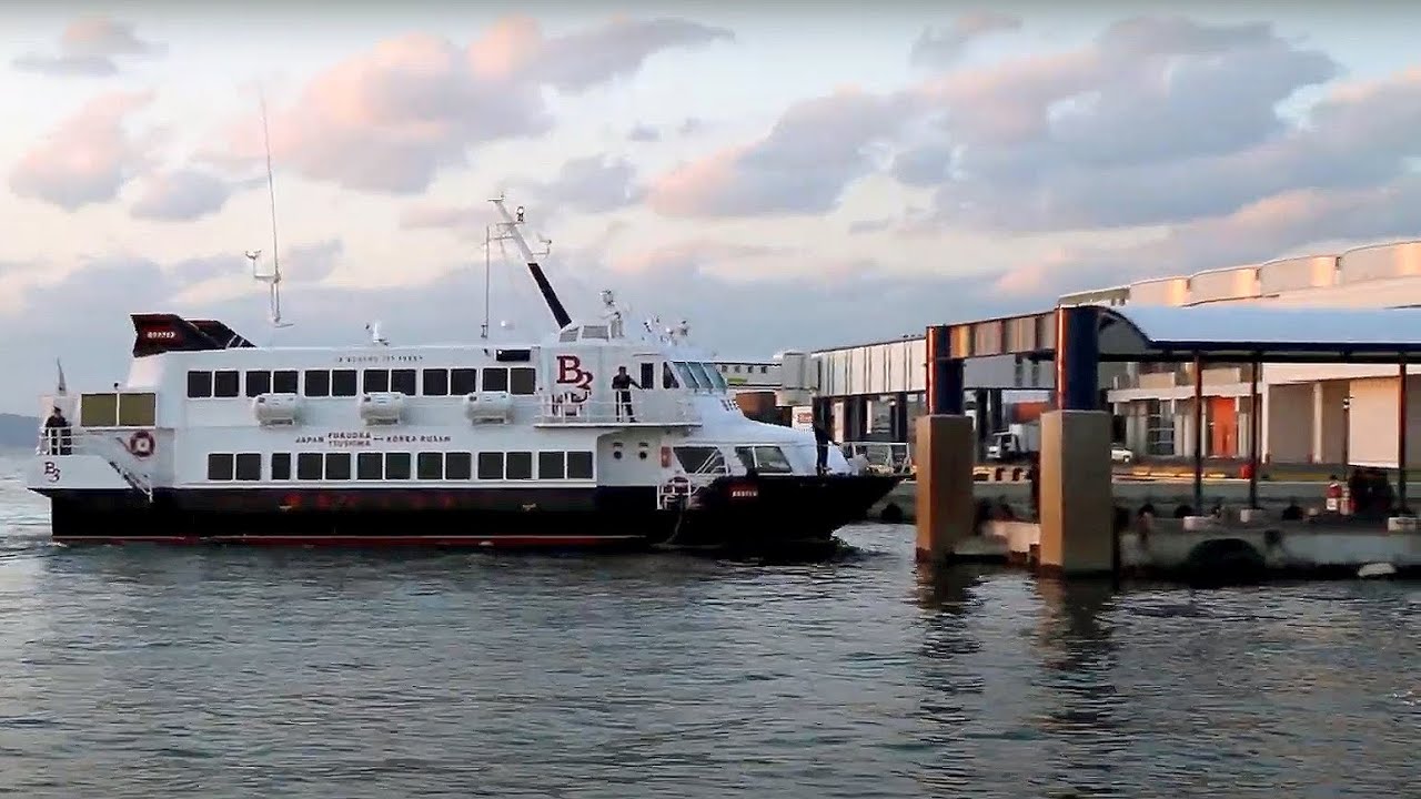 [Jetfoil ジェット船] JR九州高速「BEETLE 3 ビートル三世」博多到着, 停止引擎 (エンジンを停止), arrived ...