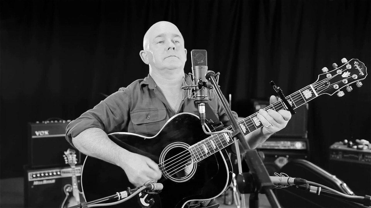 Chris Beck 'I Write Songs' (acoustic version) - YouTube