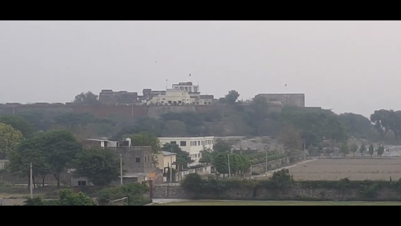 Awagarh Kila|| हैलीकॉप्टर द्वारा अवागढ़ किले का दृश्य|| Awagarh Fort ...