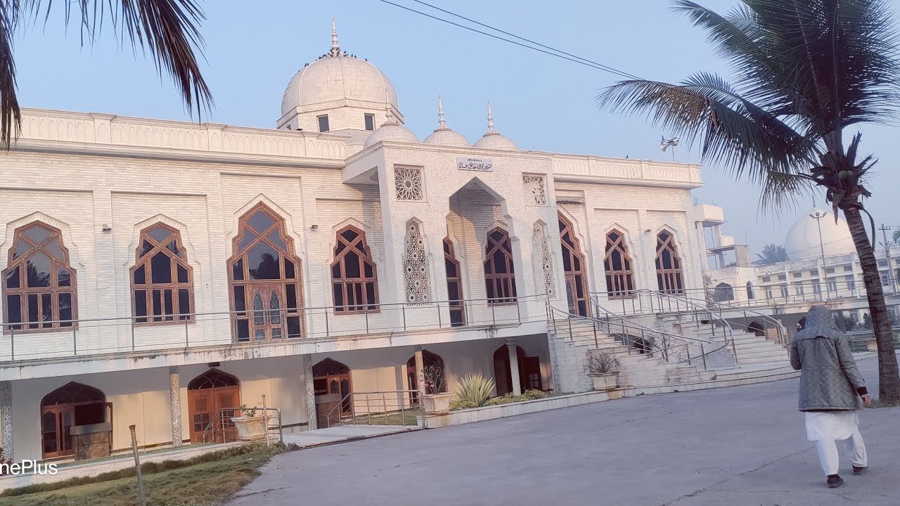 masjid molana aaqil husami - YouTube