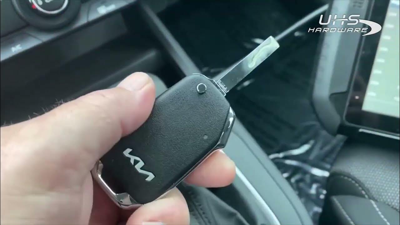 How To Program 2022 Kia Forte bladed key w Smart Pro Key Programmer ...