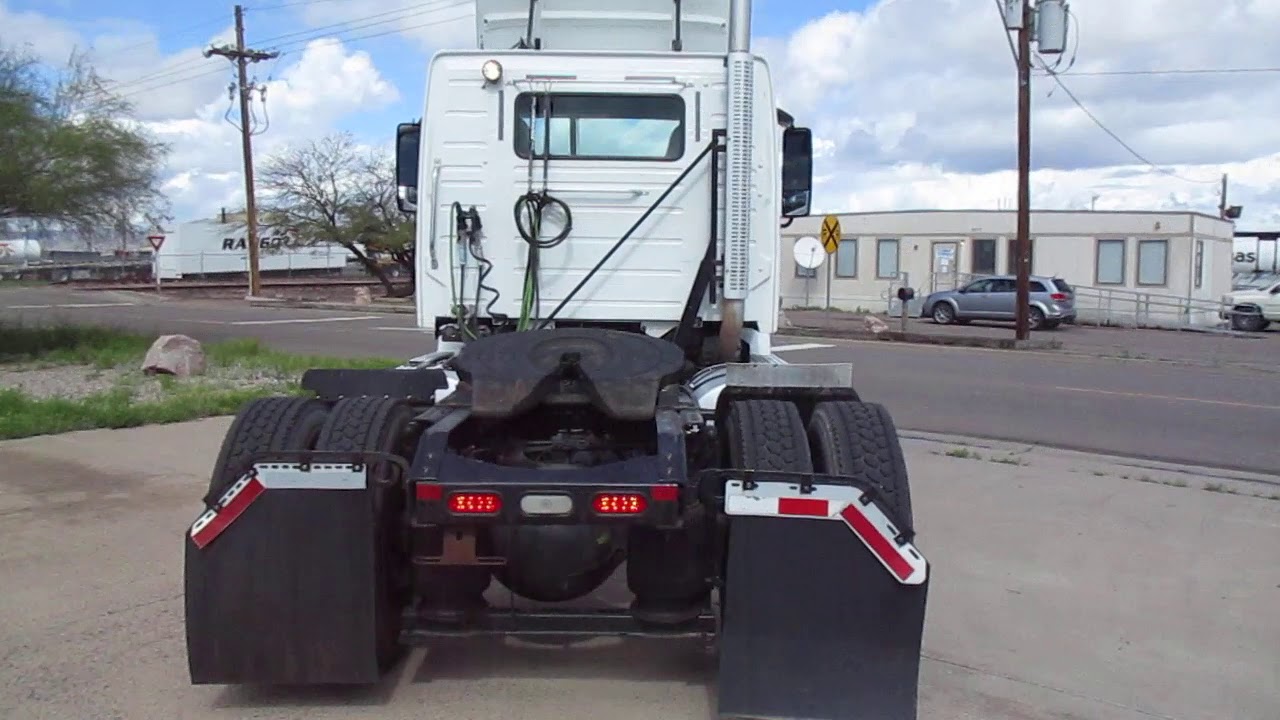 2010 Volvo Single axle Automatic - YouTube