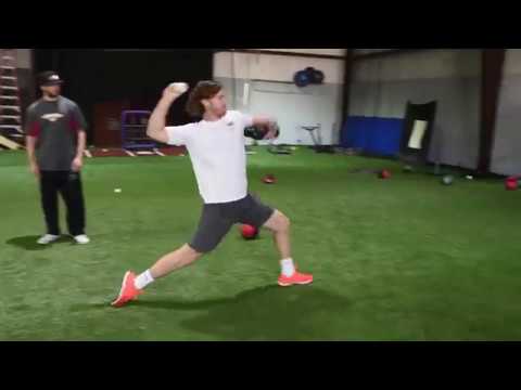 Separation Step Throws Baseball - 5 Tool Sports Science - YouTube