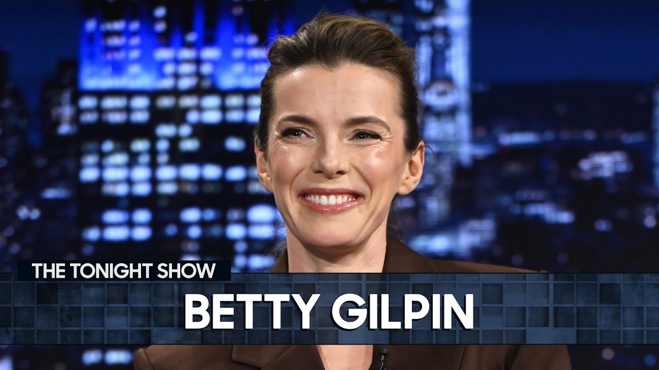 Betty Gilpin Shares Why She Loves Taking on Deranged Roles, Talks Oh ...