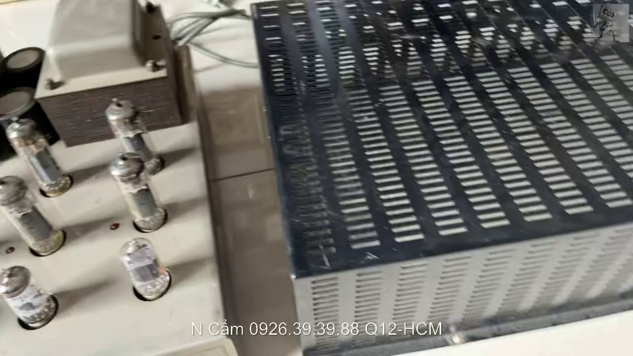 Bill Beard BB 100 - amply đèn EL84 nướng mực - YouTube