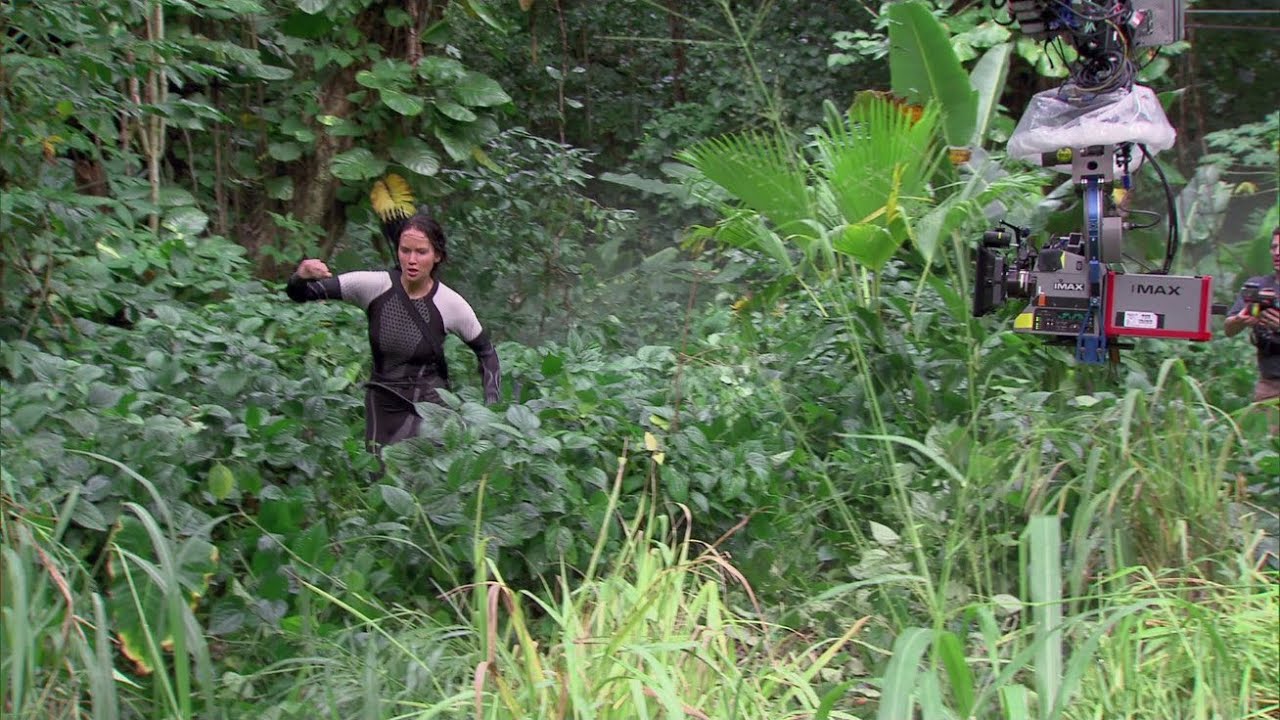 The Hunger Games: Catching Fire IMAX® Behind the Frame - YouTube