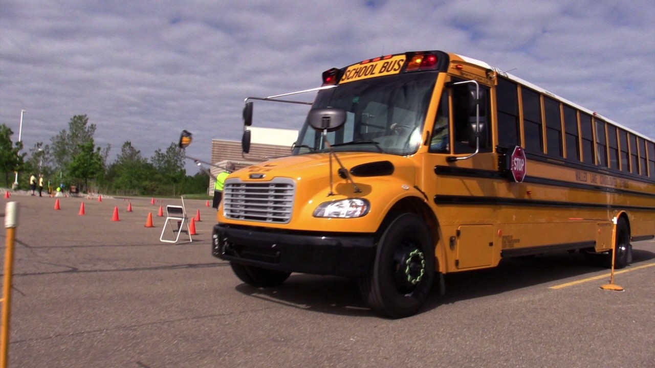 Oakland County Bus Rodeo Highlights 2017 - YouTube