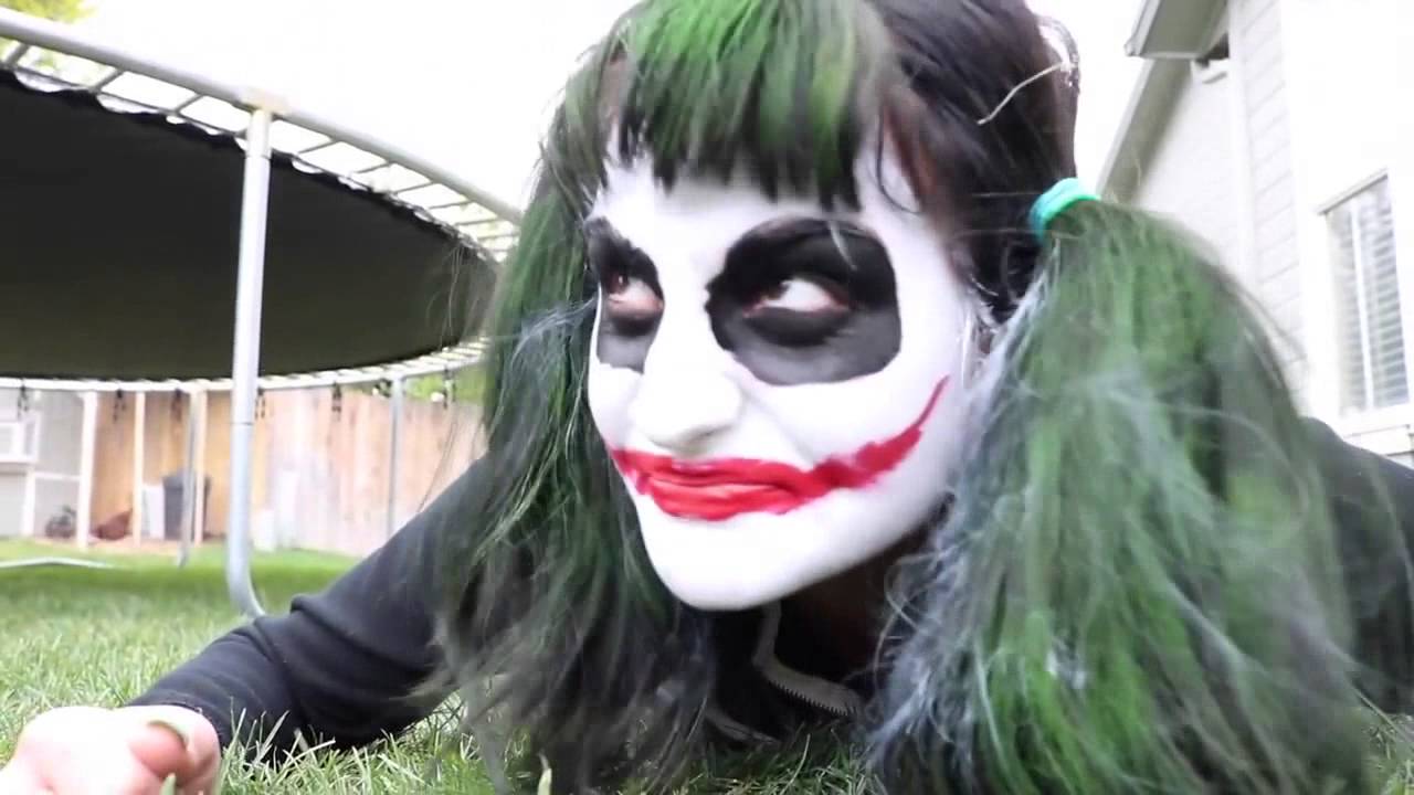 02 Joker Girl Vs Frozen Elsa And Olaf Real Life Superhero Movie Youtube
