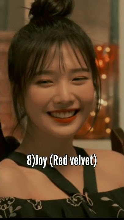 The top 10 kpop idols with the most beautiful smile (According to google) - YouTube