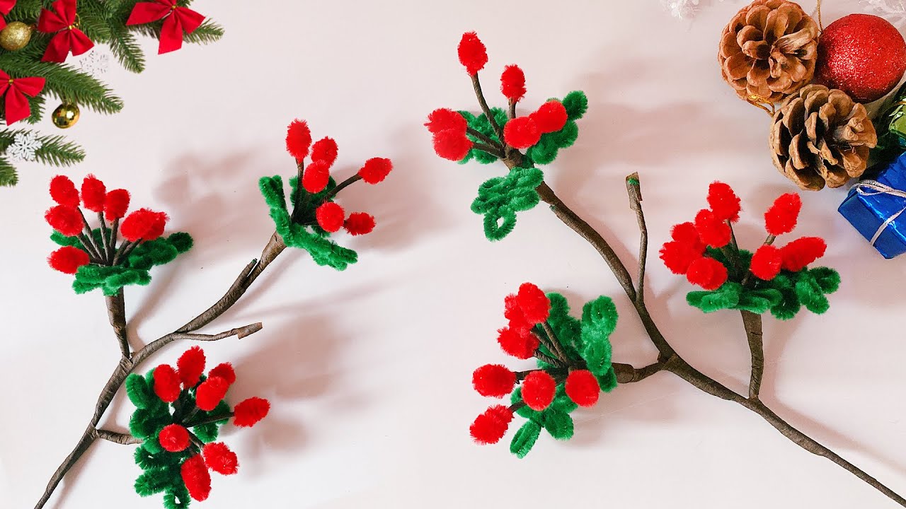 How To Make Christmas Berries With Pipe Cleaner - Diy christmas holly - diy christmas ...