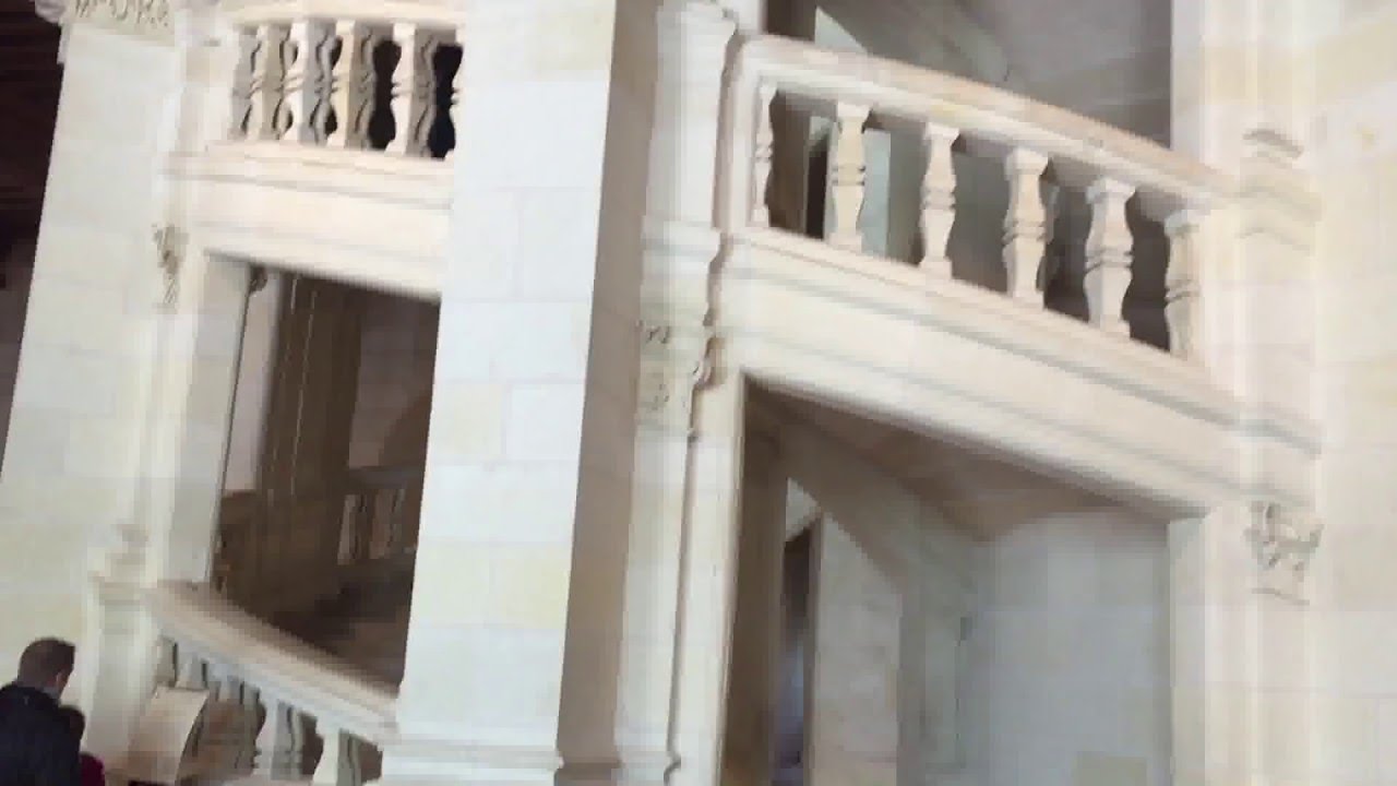 The da Vinci staircase - YouTube