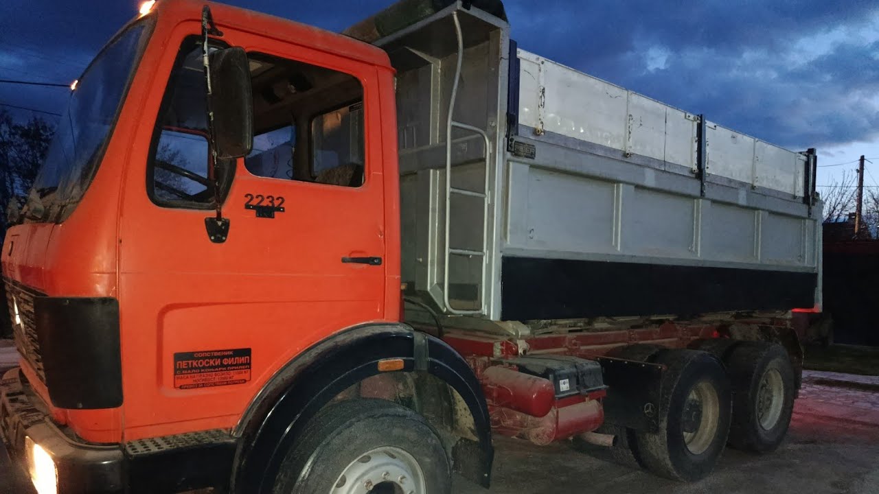 Mercedes 2232 OM403 - YouTube