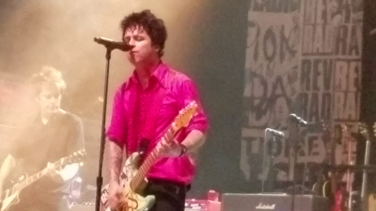 Green Day - She [Live in Berkeley 2016] - YouTube