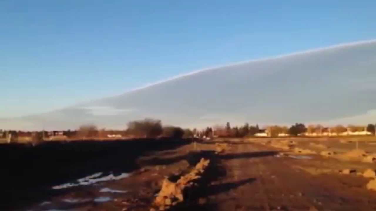 Stunning, Huge Winter Storm Cloud Formation Captured on Video - YouTube