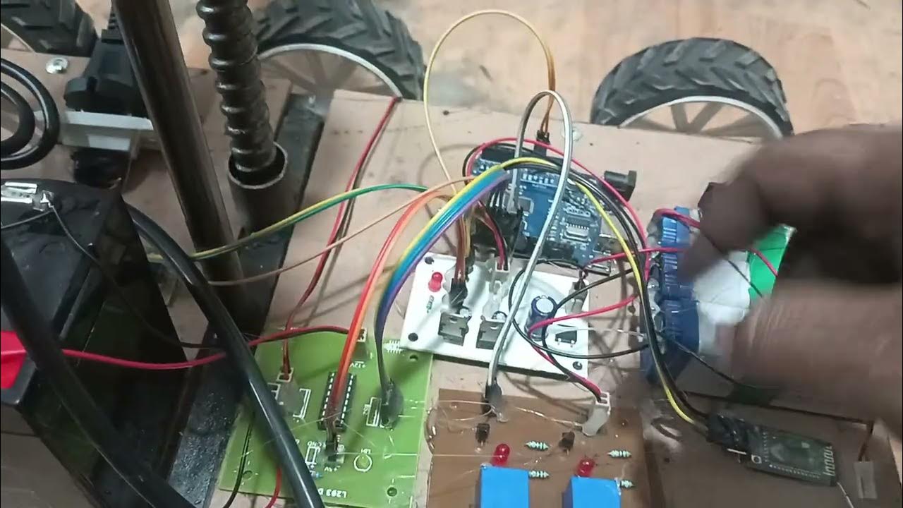 Wall paint spraying robot using arduino and Bluetooth module - YouTube