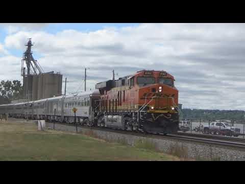 BNSF Officer Car Special at Savanna, IL September 7, 2023 - YouTube
