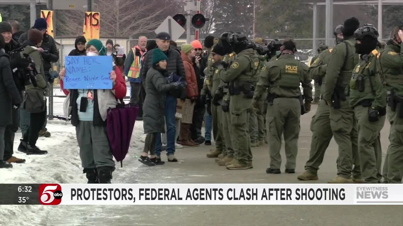 Protesters, federal agents clash Thursday after ICE agent fatal ...